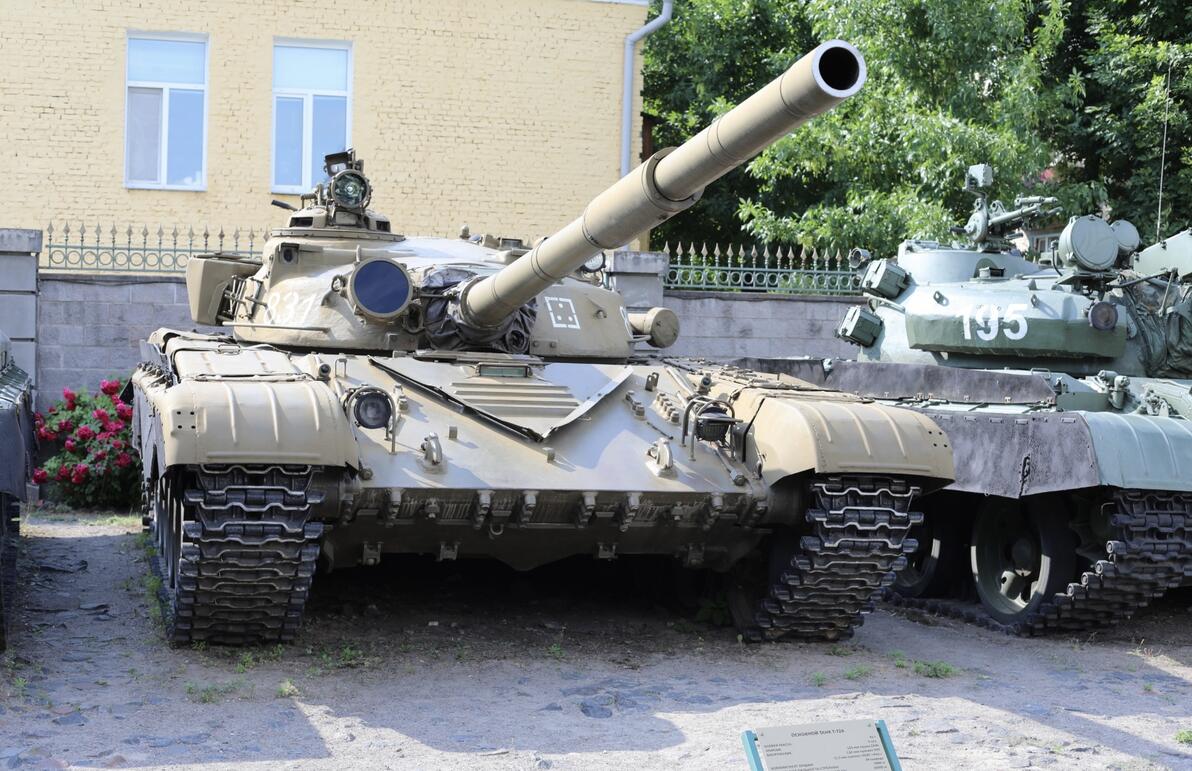 苏联/俄罗斯T-72主战坦克详解 - 哔哩哔哩