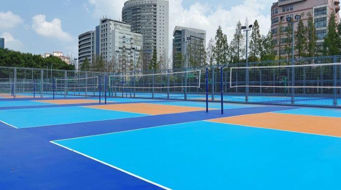 塑胶硅PU篮球场包工包料价格一平方多少钱 - 哔哩哔哩