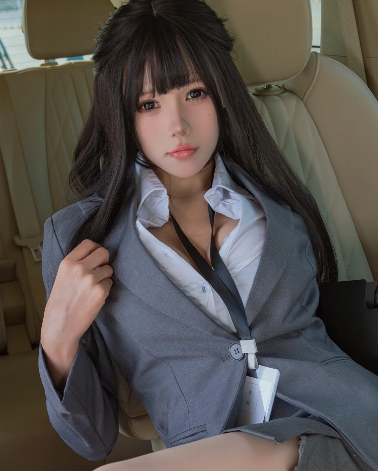 【Cosplay图集精选】咬人小小兔 潜规则业务部门？？ 咬一口兔娘ovo - 哔哩哔哩