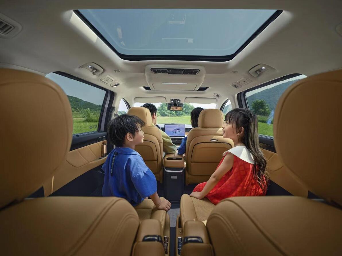 老师把爱全给课堂？E8 偷偷把双倍幸福打包塞你生活里啦！ - 哔哩哔哩