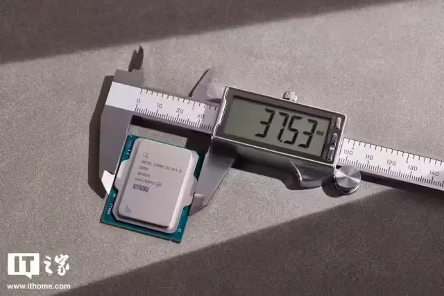 [转载]消息称英特尔 Arrow Lake-S Refresh 处理器今年下半年发布，升级 NPU - 哔哩哔哩