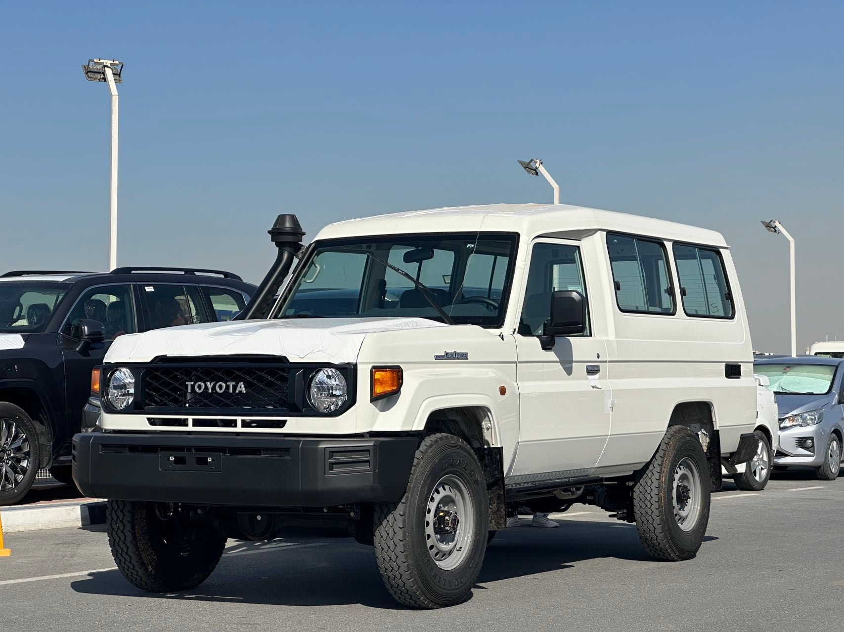 2024款丰田LC78 4.0 自动档 硬派越野的首选 - 哔哩哔哩