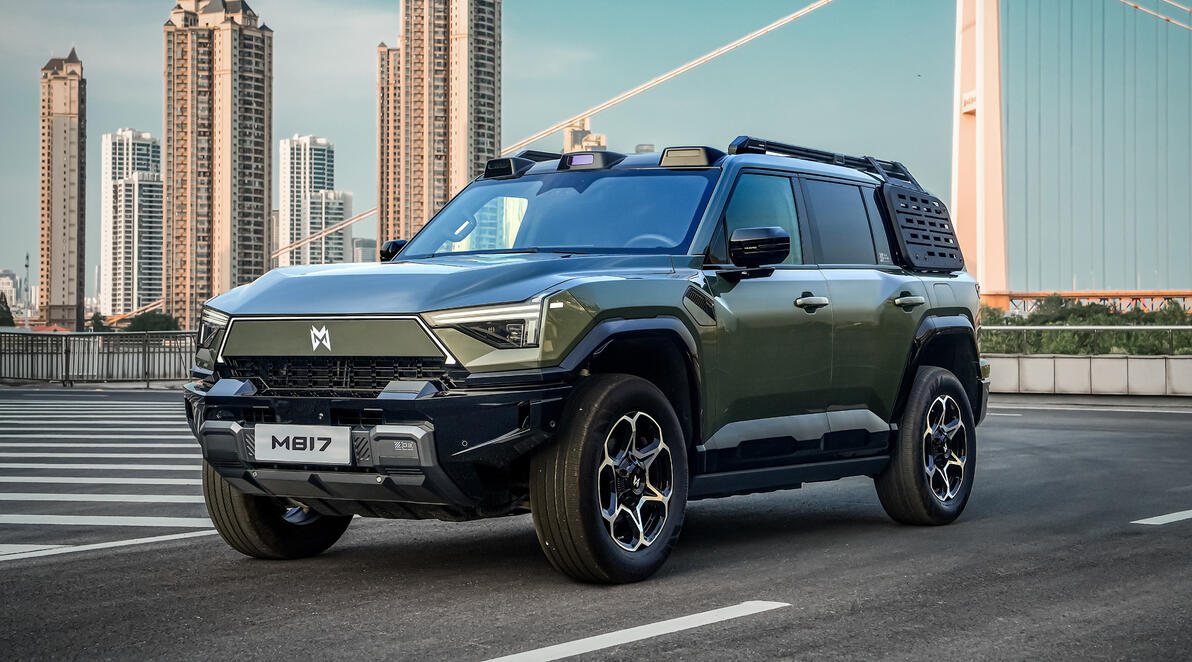 猛士M817预售32.99万起 硬派越野依旧，全栈华为但不姓“界” - 哔哩哔哩