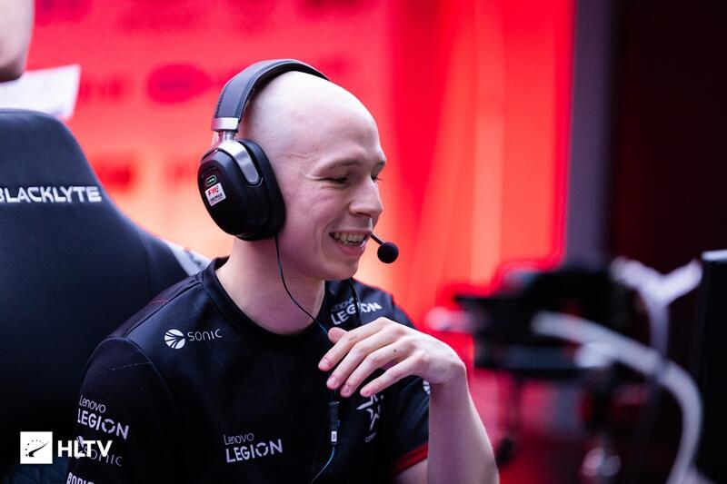 CS2 HLTV 2024年度最佳选手TOP19：EliGE - 哔哩哔哩