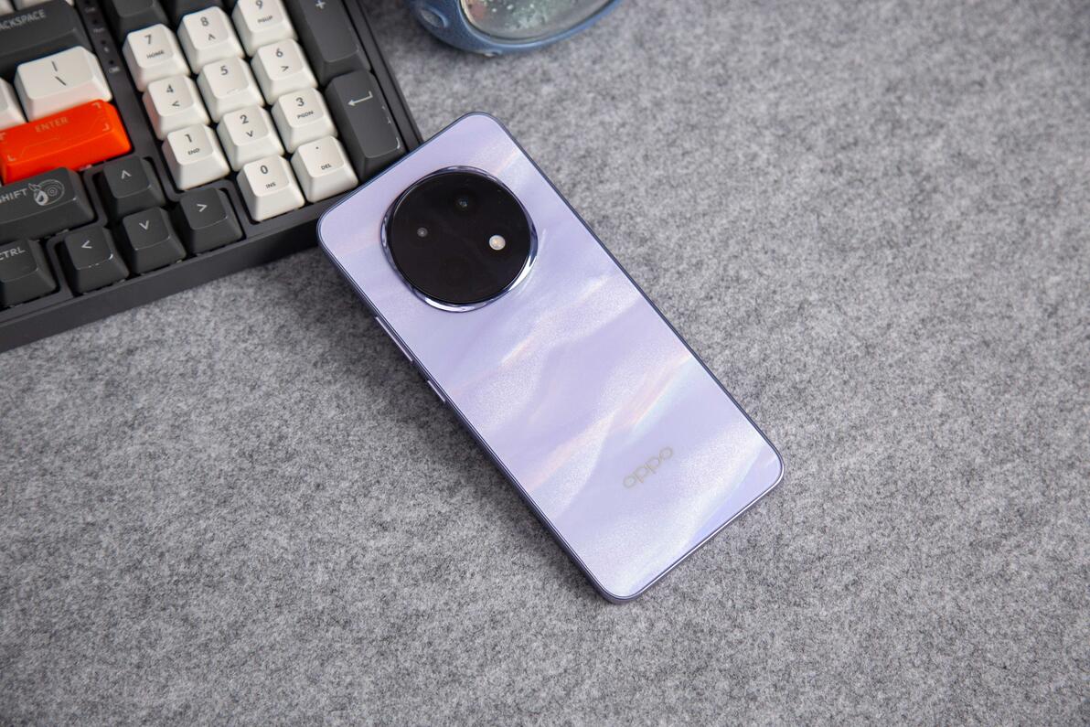 挑战耐用极限！OPPO A5 Pro不止防水更进一步，还有超强抗寒能力 - 哔哩哔哩