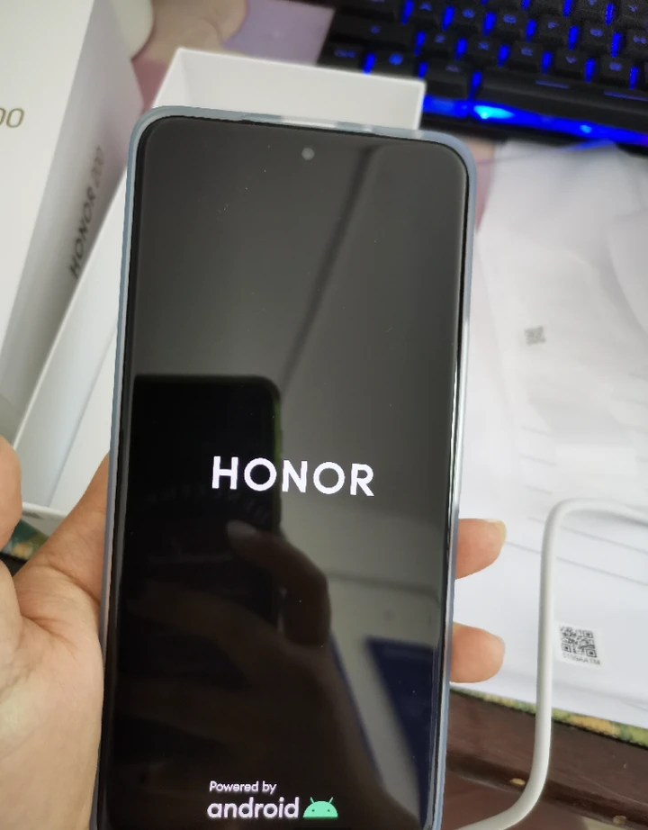 荣耀200Pro（荣耀200pro）怎么样？体验2天优缺点测评 - 哔哩哔哩