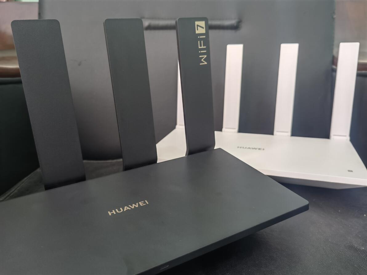 WiFi7路由器华为BE7 Pro速率测试，对比华为AX6 Pro - 哔哩哔哩