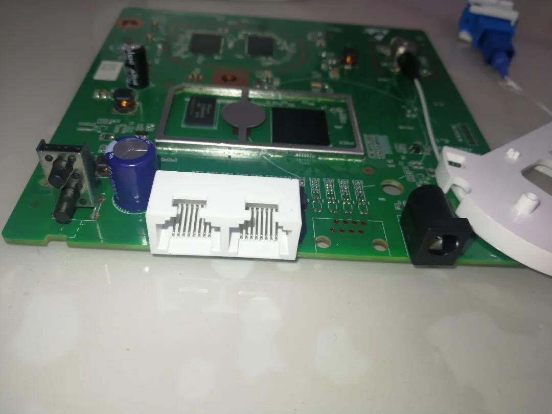 【图赏】40包邮！中兴G1610 FTTR子路由拆解，猜猜是什么无线方案【MizuiroBOX第2季】 - 哔哩哔哩