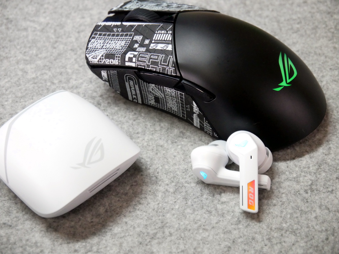 最强游戏TWS——ROG 降临 TWS SN 双模游戏耳机 - 哔哩哔哩