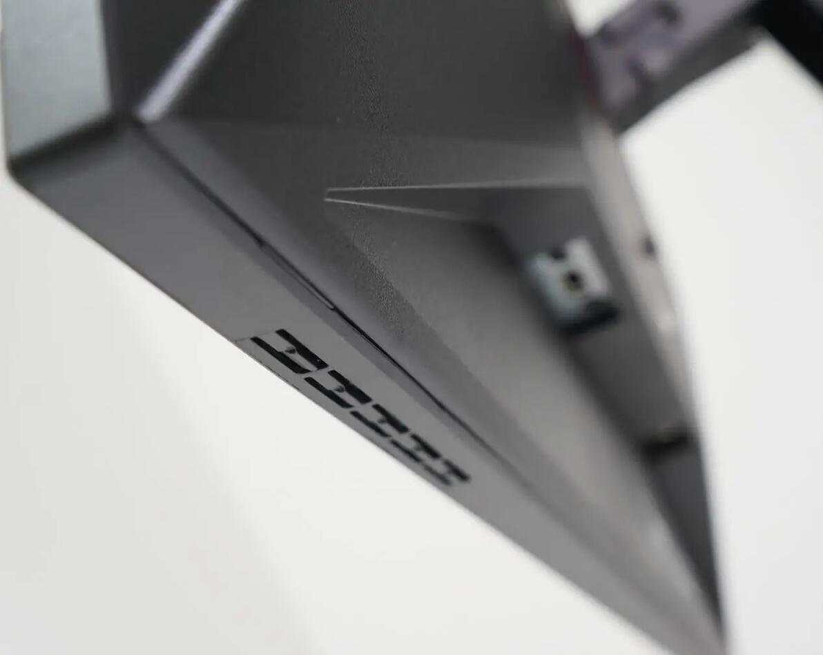 618千元预算买电竞显示器：HKC G27H2还是AOC Q27G4？实测看看！ - 哔哩哔哩