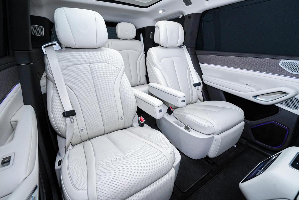 理想L9和问界M9要小心了，腾势N9上市了，售价38.98万元起 - 哔哩哔哩