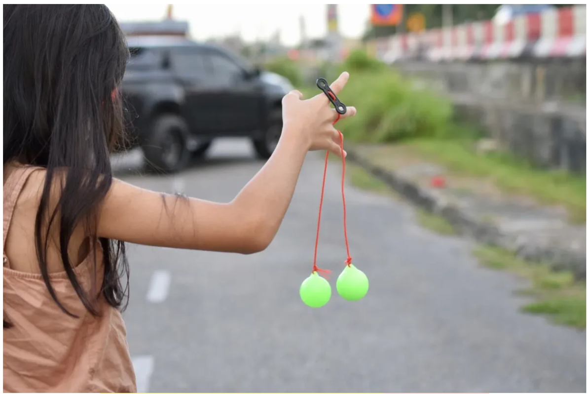 IYPT2025第38届国际青年物理学家竞赛中英文版赛题及图解、参考视频~~ - 哔哩哔哩