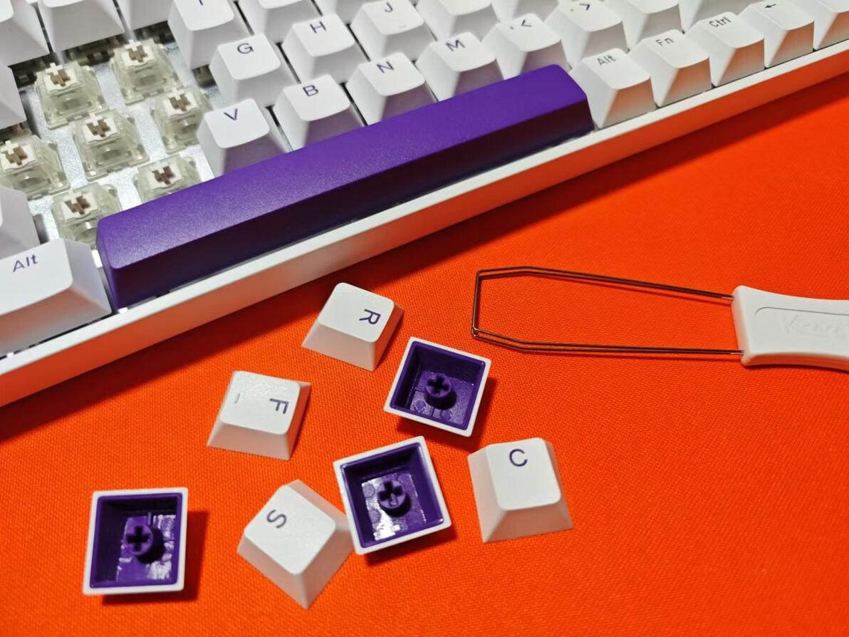 珂芝G68SE测评：可插拔磁轴+自研驱动可塑性强、小巧玲珑战力猛！ - 哔哩哔哩