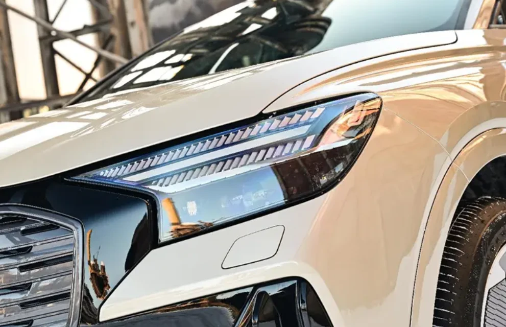 谁说电车就得选造车新势力？这款20万出头的奥迪纯电SUV，不香？ - 哔哩哔哩