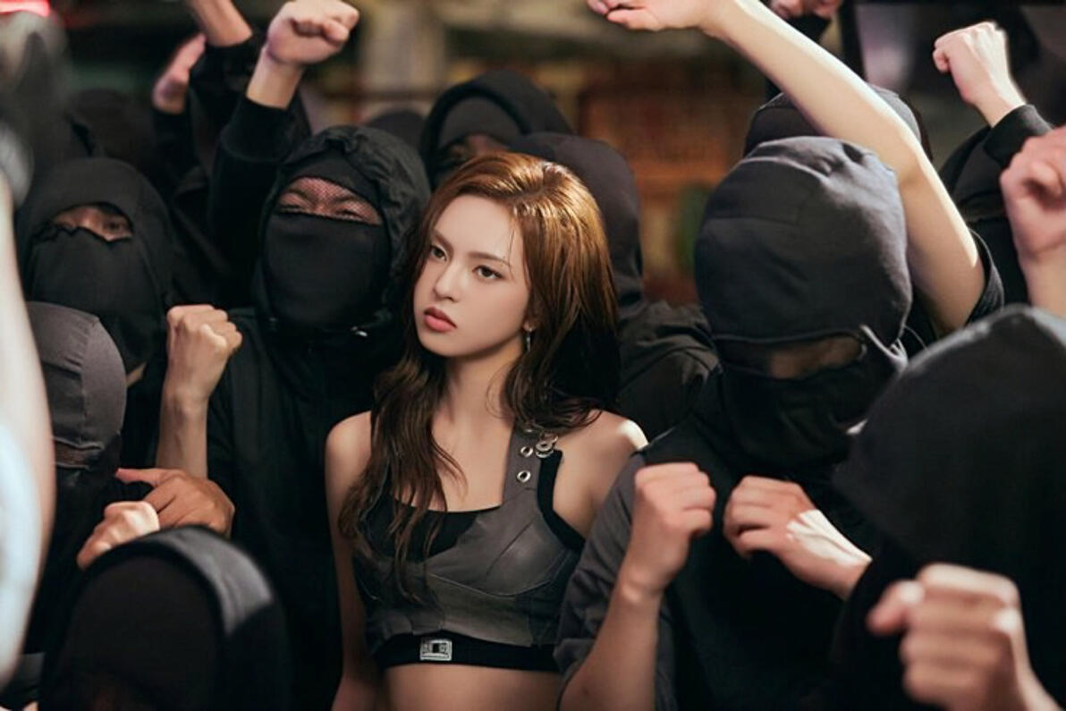 BABYMONSTER | 'WE GO UP' MV Film Site behind by MelOn Magazine - 哔哩哔哩