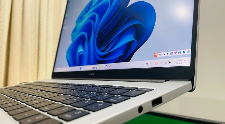 荣耀笔记本X16 Plus（荣耀x16plus笔记本）怎么样？体验16天优缺点测评 - 哔哩哔哩