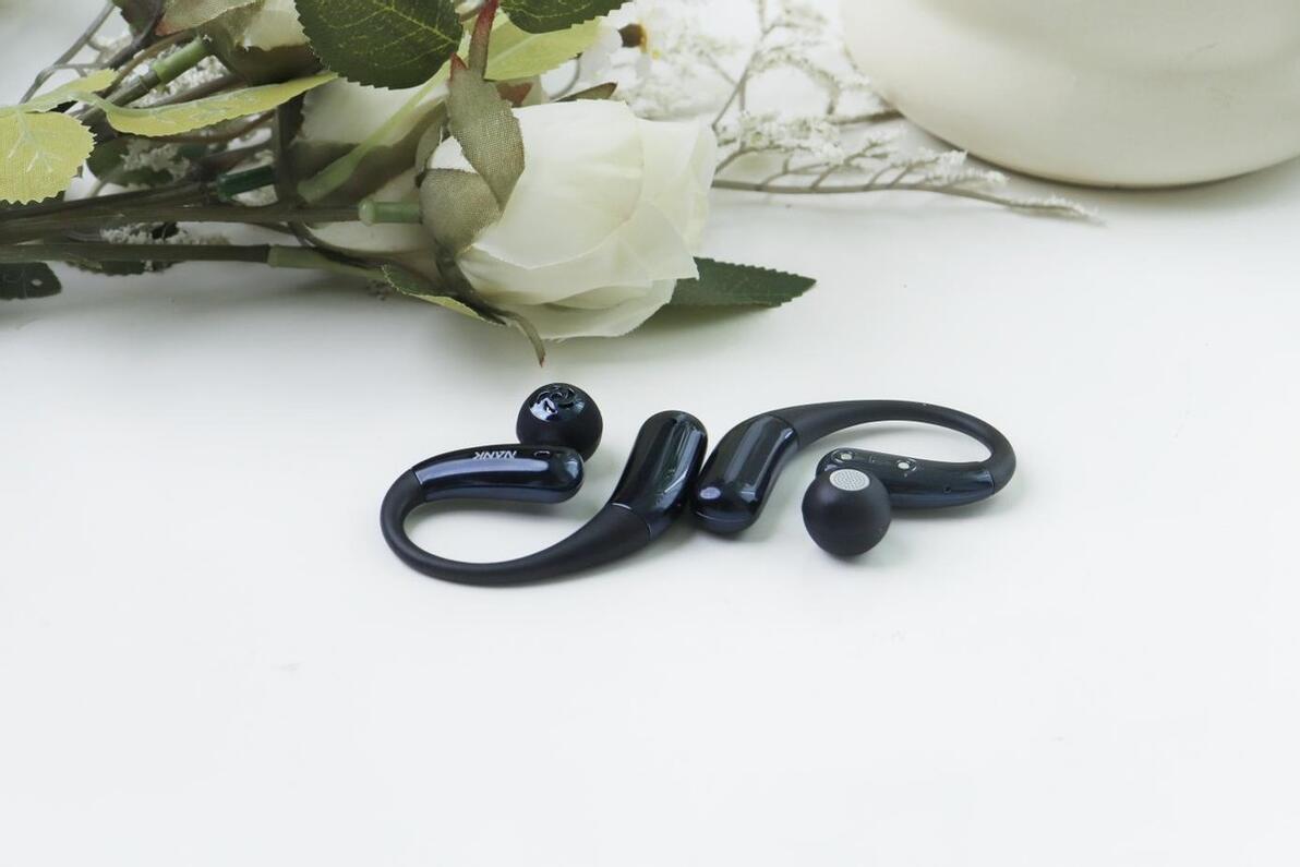 舒适与音质的极致之选，南卡OE Nova耳机体验 - 哔哩哔哩