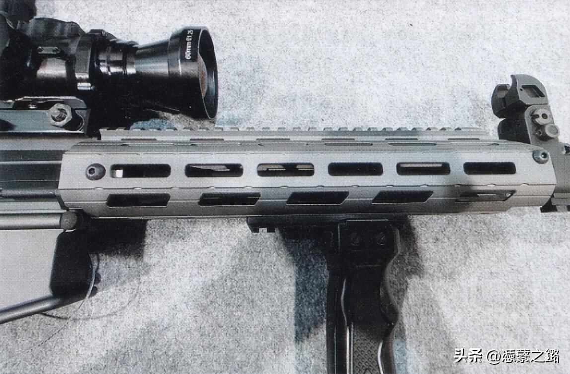 中规中矩的设计——XT112步枪亮相台北国际航太暨防务展 - 哔哩哔哩