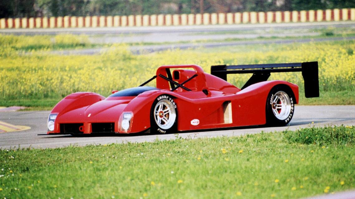 前辈后辈都是传奇，为何你却名声狼藉？——法拉利F50 - 哔哩哔哩