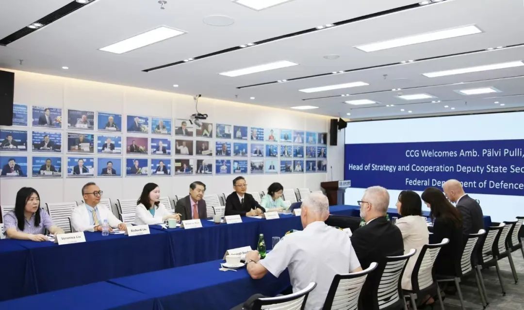 瑞士国防部副国务秘书帕尔维·普利一行到访CCG - 哔哩哔哩