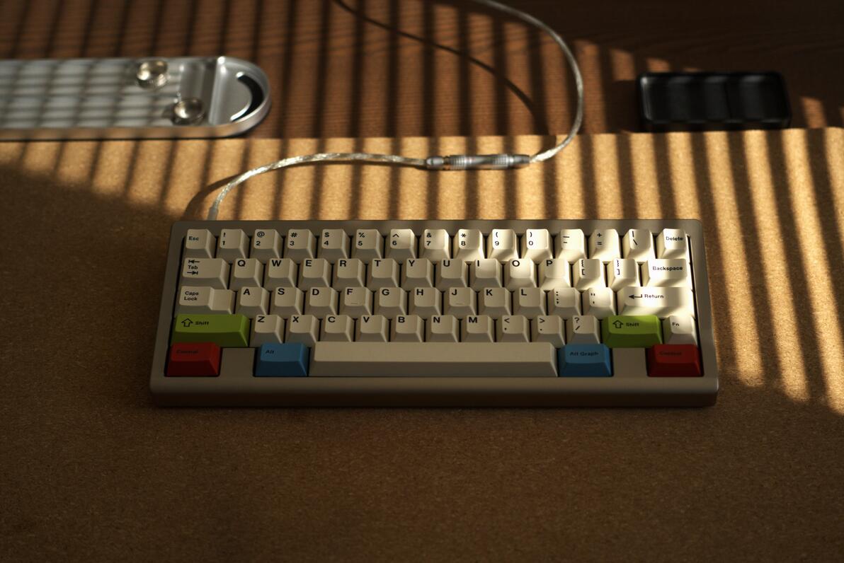 Snake60 R2图文简评以及2024年末的一些不吐不快 - 哔哩哔哩