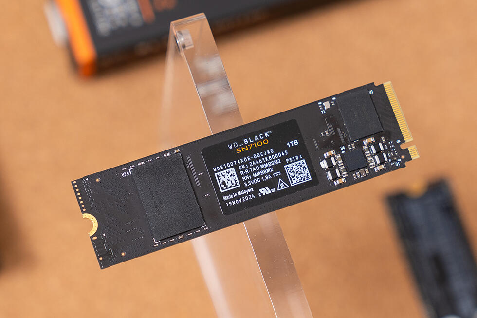 WD_BLACK家族新势力，西部数据WD_BLACK SN7100 1TB评测 - 哔哩哔哩