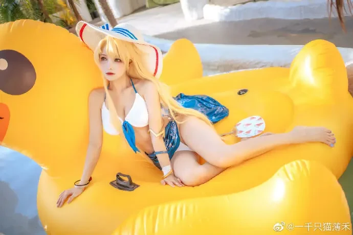 【COS正片】梦幻模拟战 X 战场女武神 拉娜泳装cos cn一千只猫薄禾 - 哔哩哔哩