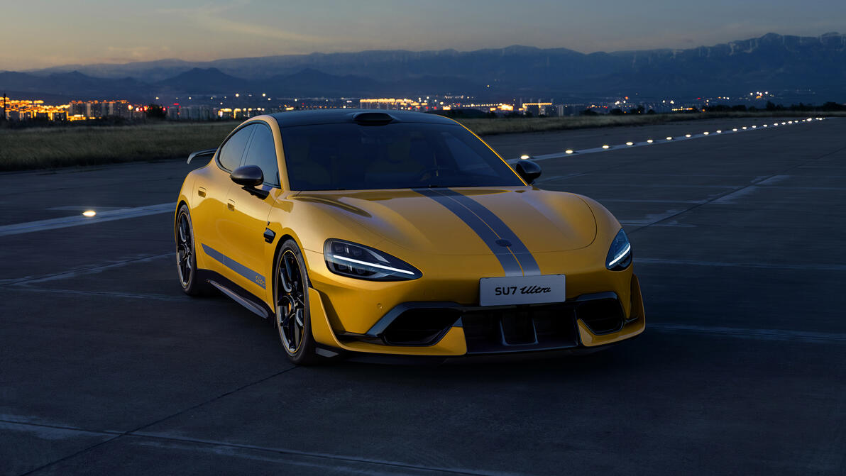 小米SU7 Ultra量产版超清4K壁纸 - 哔哩哔哩