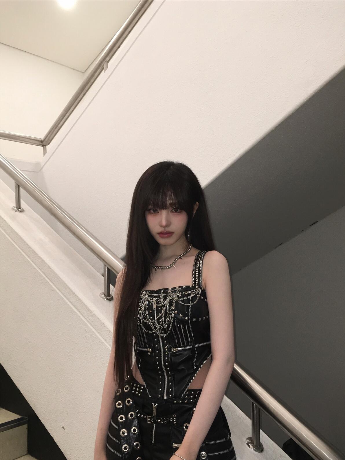 251111 | 金志垣（LIZ）| Instagram Update - 哔哩哔哩