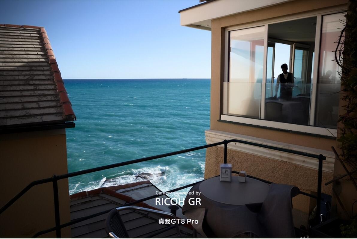 真我GT8系列正式发布：2899元起！轻松让你拍出理光GR味大片 - 哔哩哔哩