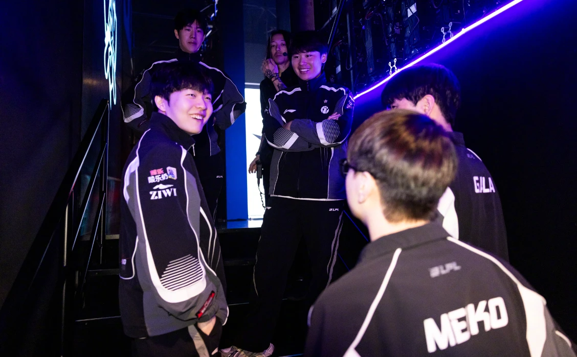 雷竞技资讯：涵艺曝光IG.Uzi登顶热搜，没买ADC只为等Uzi小明回归 - 哔哩哔哩