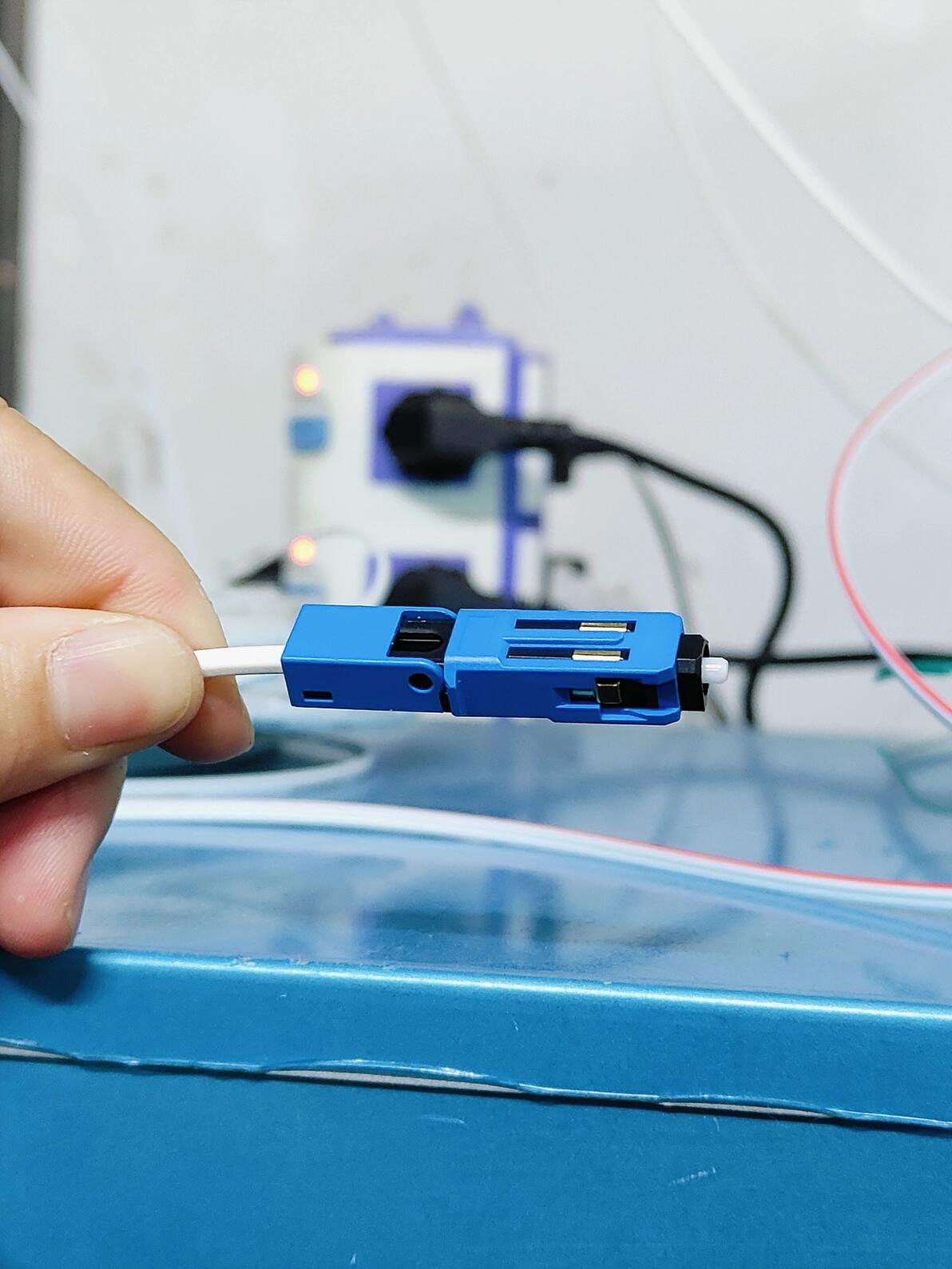 光纤能带电、只是多花钱，华为光电复合FTTR到底实用吗？【MizuiroBOX】 - 哔哩哔哩