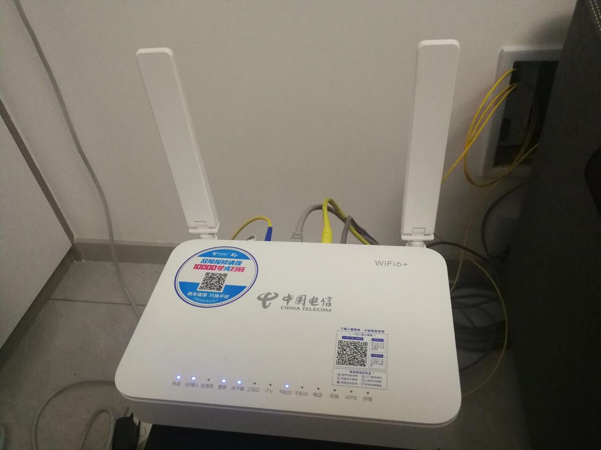 一个月10块钱的宽带，也可以搞“FTTR”？简单介绍“光纤入屋”【MizuiroBOX】 - 哔哩哔哩