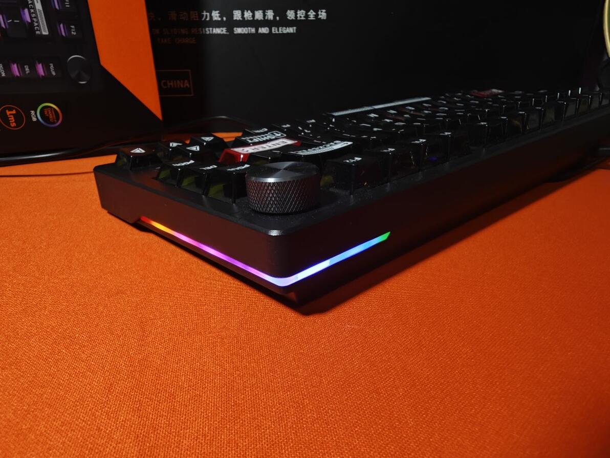 达尔优EK75RT测评：当一个男人开始用磁轴，说明他是真想上分了！ - 哔哩哔哩