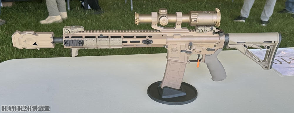 柯尔特加拿大公司展示C8A4原型枪 多功能枪口装置外观非常夸张 - 哔哩哔哩