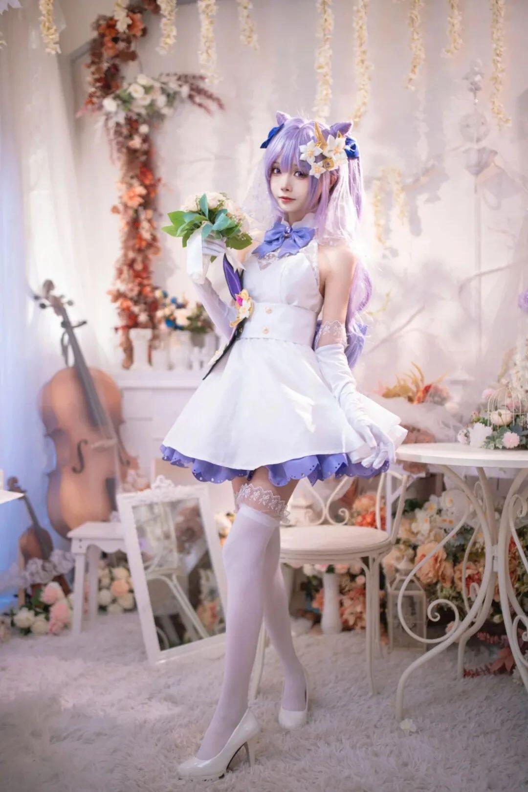 艾西Aiwest，元气满满的四川coser! - 哔哩哔哩