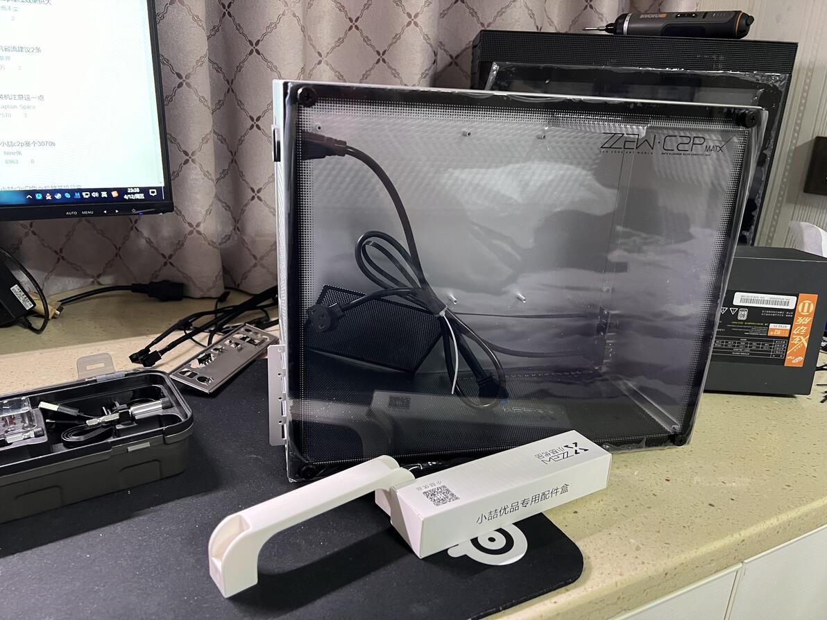 小喆c2p MATX机箱装机体验 - 哔哩哔哩