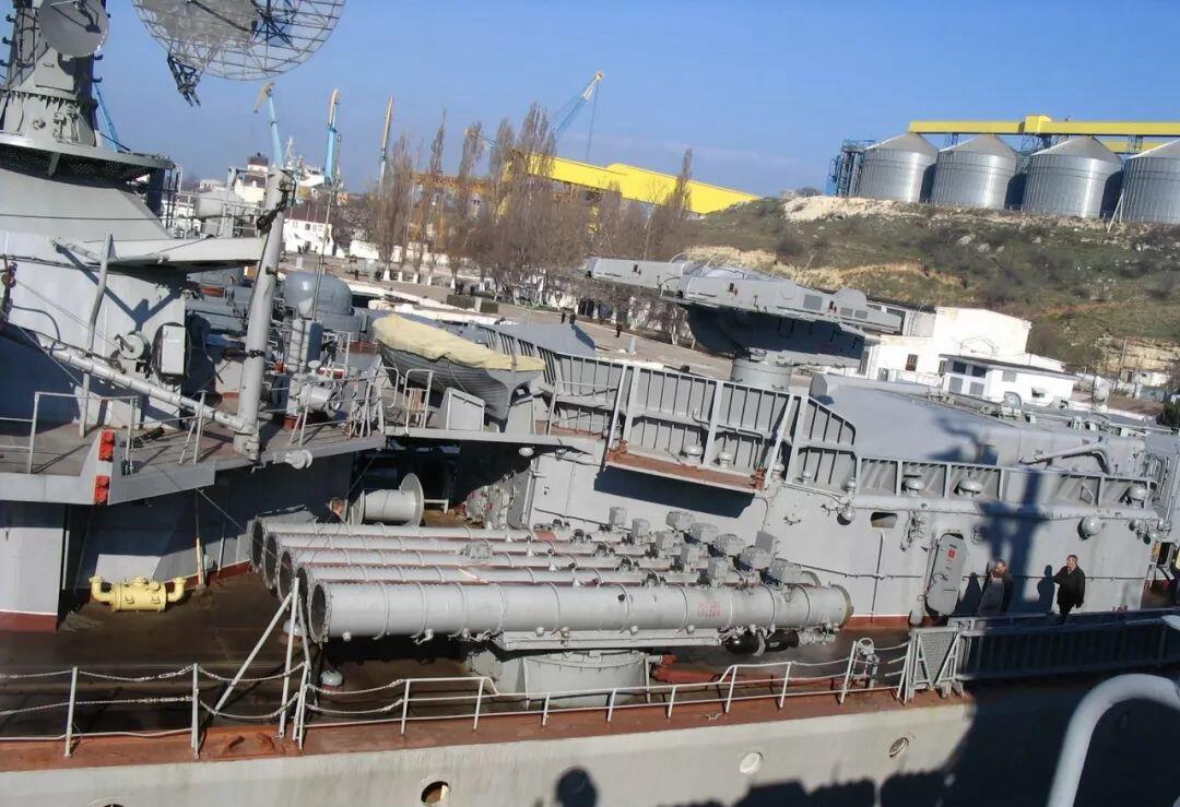 终极金雕——苏/俄1134B型巡洋舰概览 - 哔哩哔哩