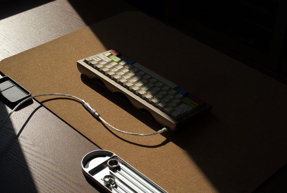 Snake60 R2图文简评以及2024年末的一些不吐不快 - 哔哩哔哩