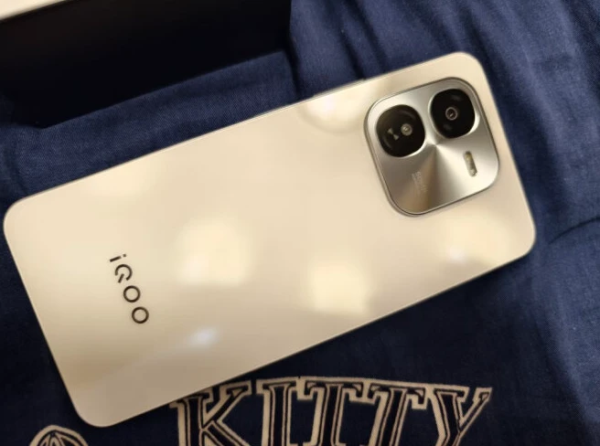 iQOO Z9x（iqooz9x）怎么样？体验9天优缺点测评 - 哔哩哔哩