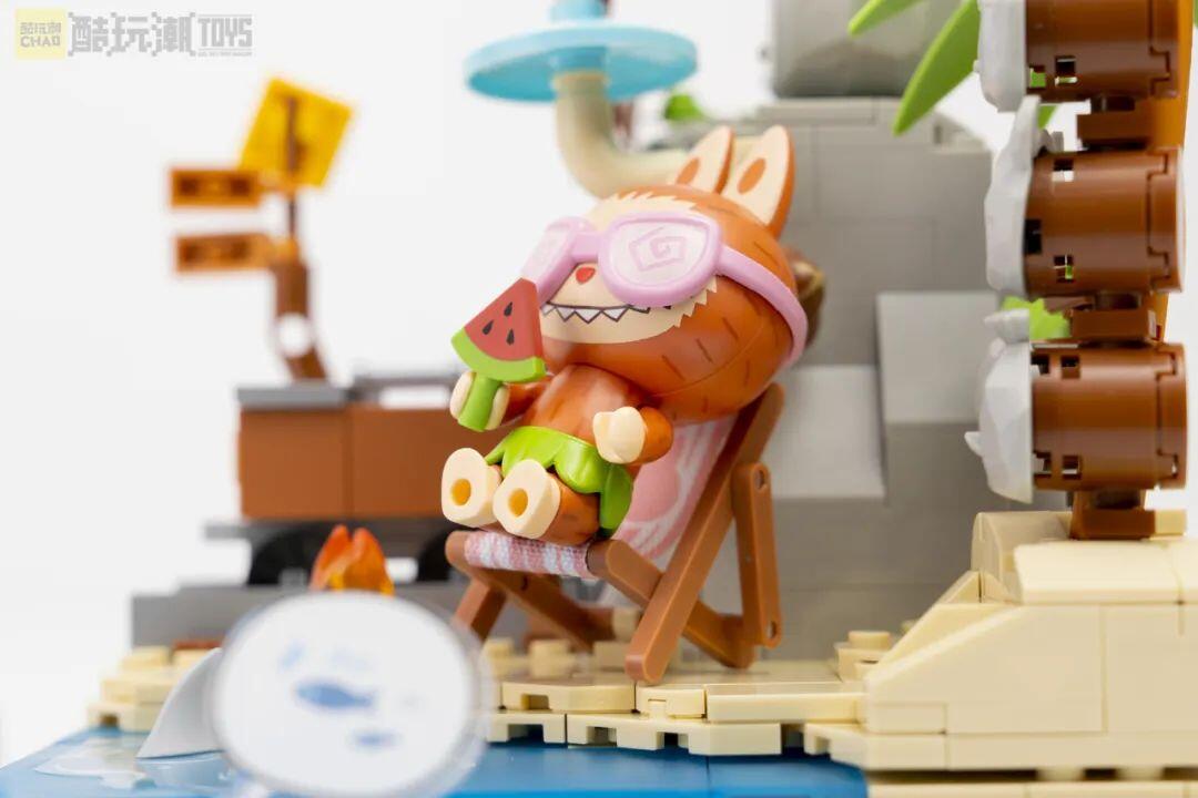 LABUBU在森林中又发现了什么？积木秘密基地扩建计划神秘启动 - 哔哩哔哩