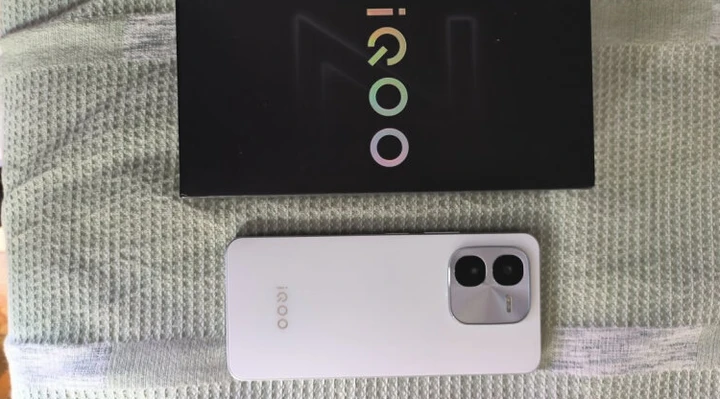 iQOO Z9x（iqooz9x）怎么样？体验9天优缺点测评 - 哔哩哔哩