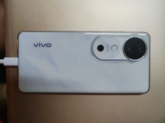 vivoS19（vivos19）怎么样？体验9天优缺点测评 - 哔哩哔哩