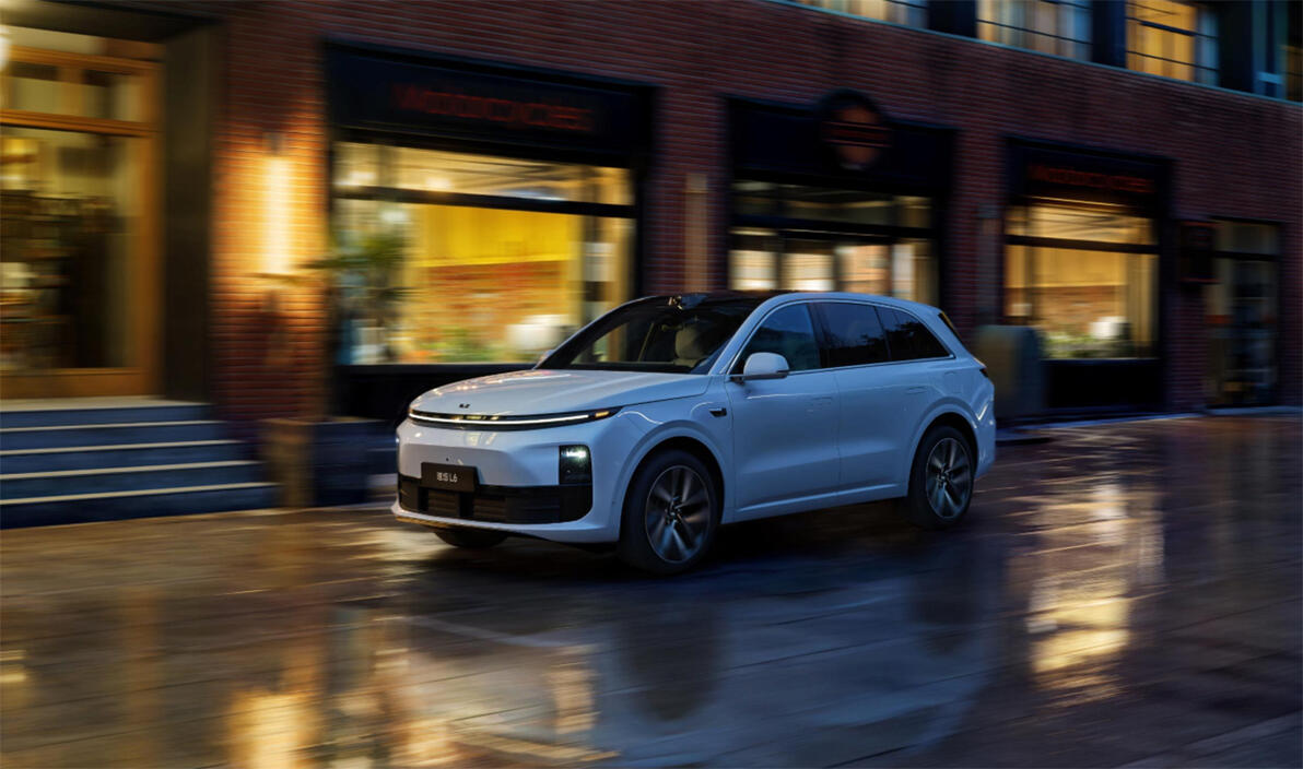 理想L6对比问界M7：同为增程SUV，起售价一致，冤家路窄谁更勇？ - 哔哩哔哩