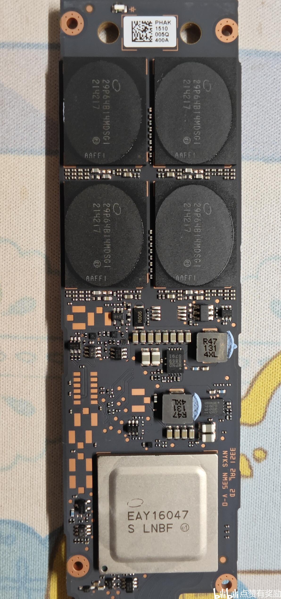 首拆傲腾P5801X ES版，E1.S接口 - 哔哩哔哩