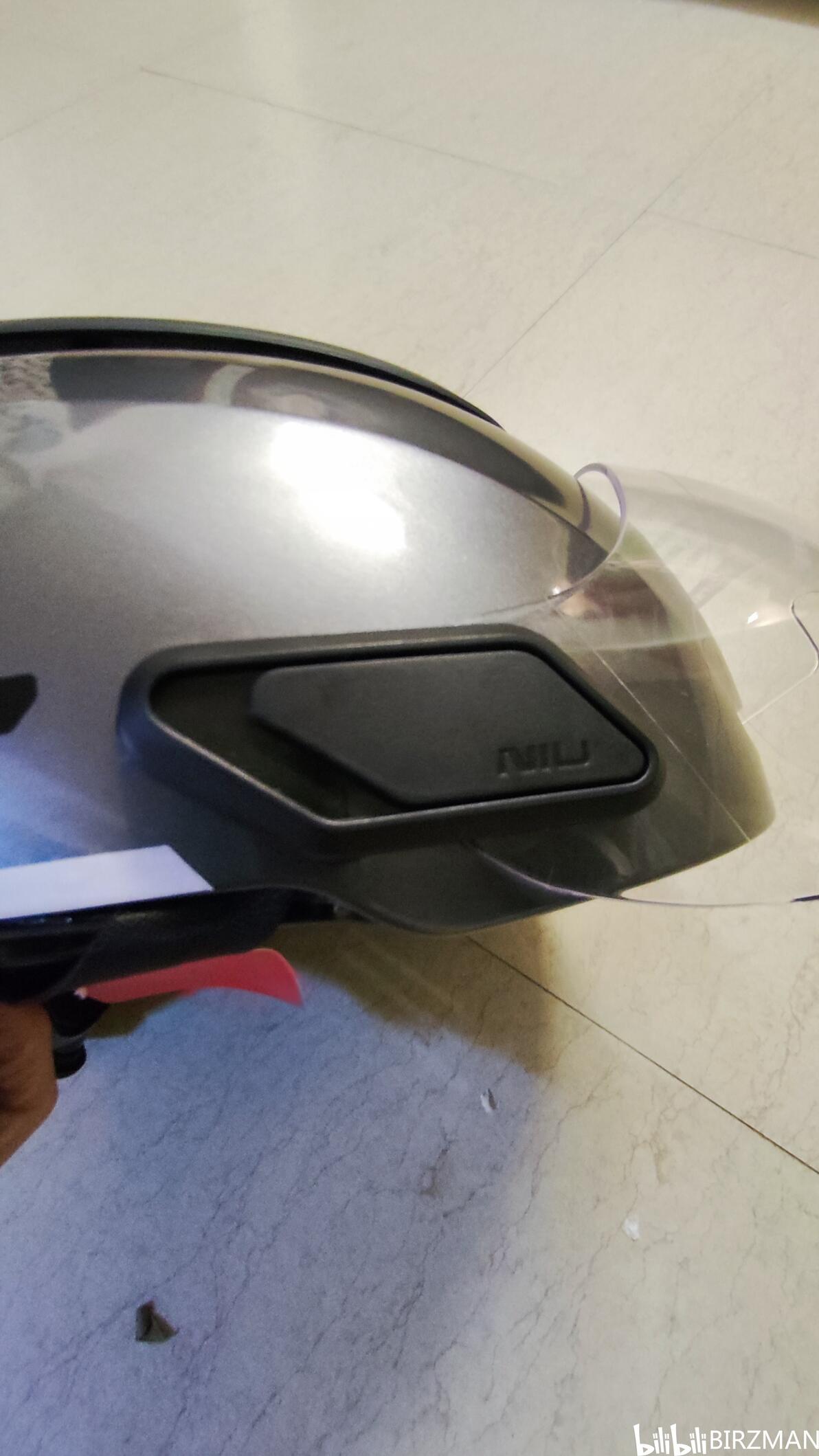 小牛XN07四季电动自行车头盔风镜怎么拆（更换） - 哔哩哔哩