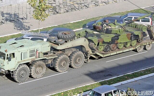 苏联 玛兹 MAZ-537 坦克运输车 - 哔哩哔哩