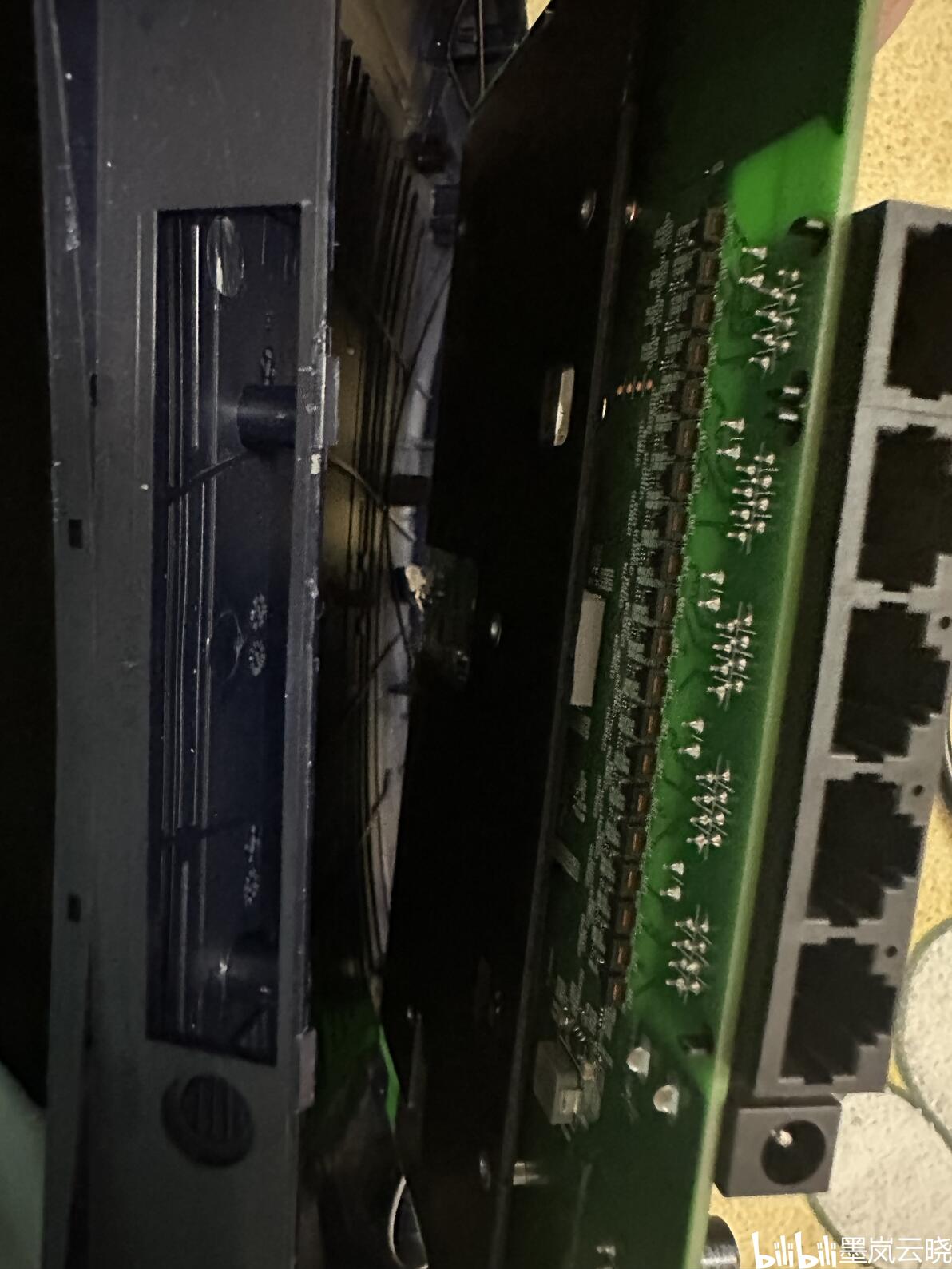 TP-Link 7DR7260 拆解 - 哔哩哔哩