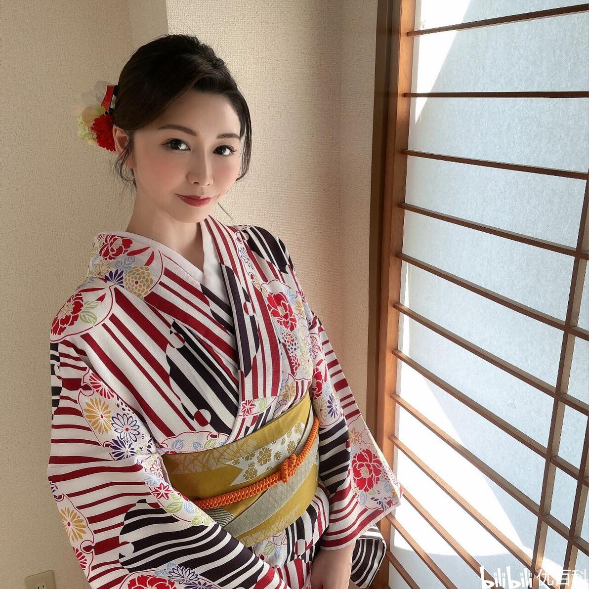 爱弓涼 愛弓りょう Ayumi Ryo【优百科#070】 - 哔哩哔哩