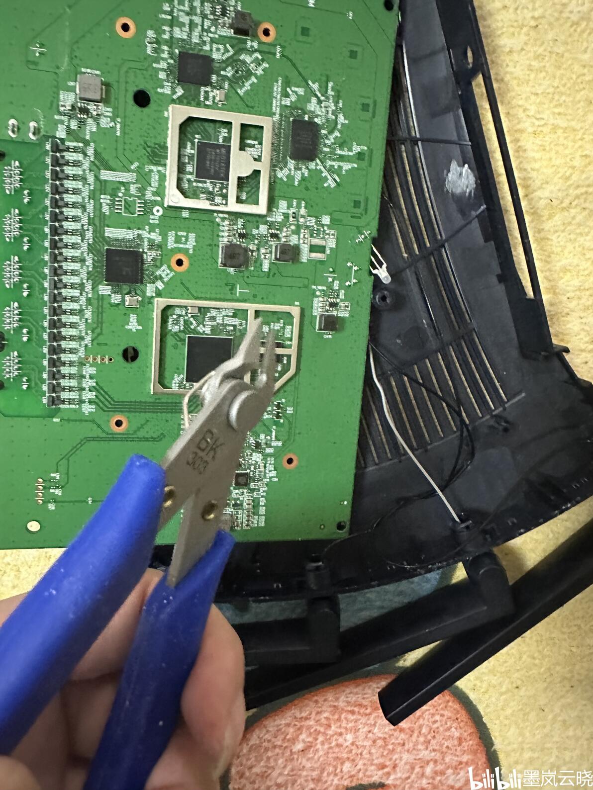 TP-Link 7DR7260 拆解 - 哔哩哔哩